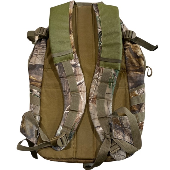 Buck Commander | Bags | Buck Commander Hunting Backpack | Poshmark